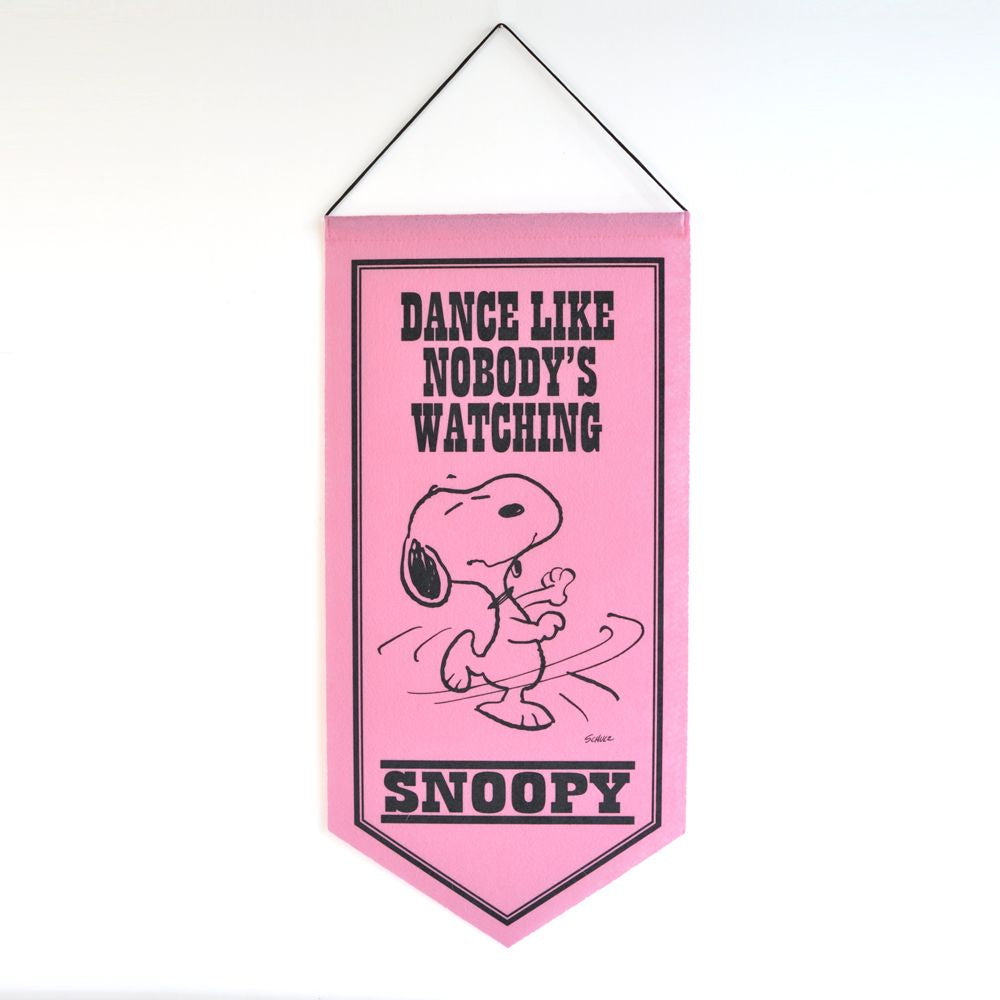 Snoopy Banner – Pillow-Cat Books